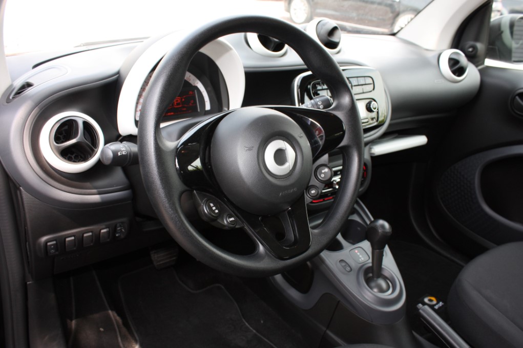 SMART FORTWO - Damis Auto Focsani - DMS Auto Rulate